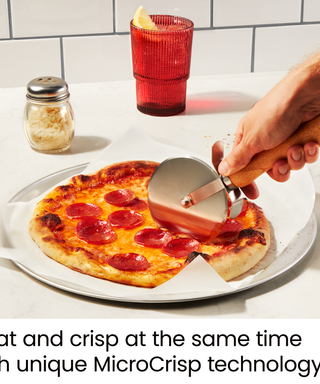MicroCrisp Countertop Digital Microwave Oven – Chefman